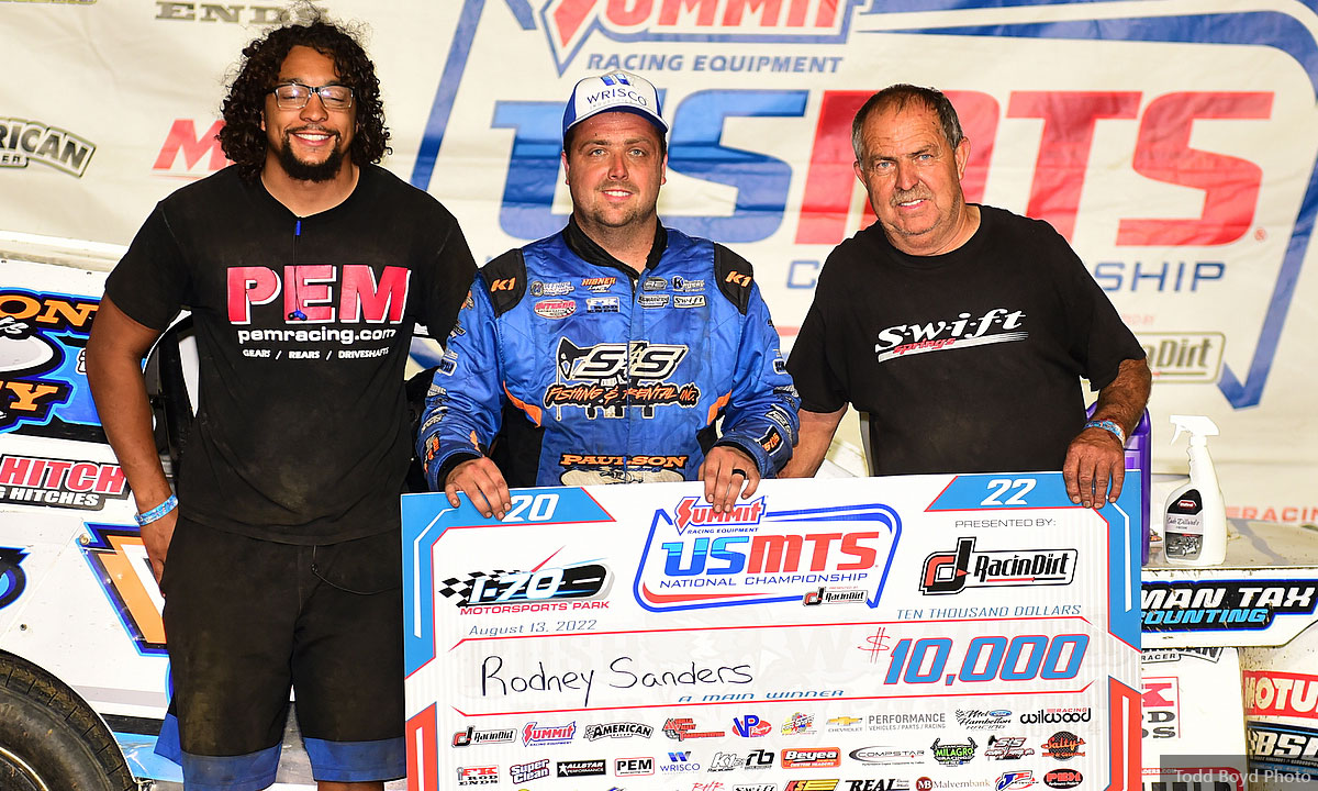 Sanders snaps dry spell in USMTS debut at I-70 Speedway