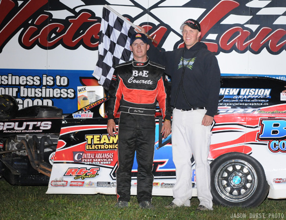USMTS.com - Tesch cruises to Kasson Klash triumph